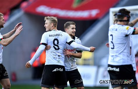 Galeria zdjęć z meczu GKS Tychy Skra Klub Piłkarski GKS Tychy