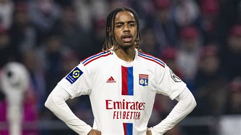 Mercato Le PSG est passé à l action pour Bradley Barcola une offre