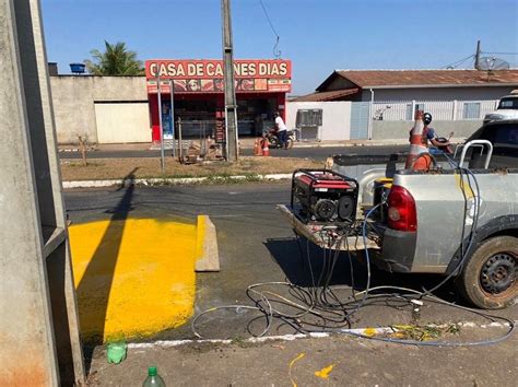 Sinalização de quebra molas Prefeitura Municipal de Jaraguá