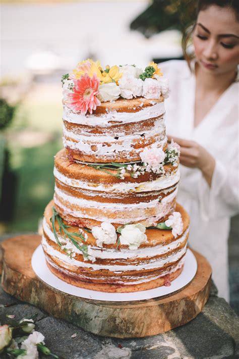 Bride Shares Diy Naked Wedding Cake Recipe The Wedding Notebook