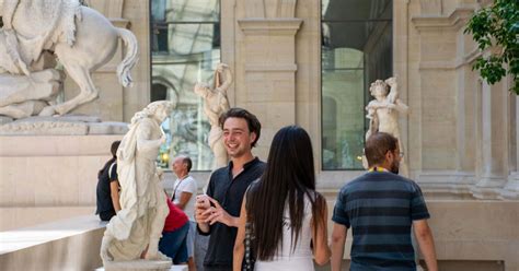 Paris Visite guidée privée du musée du Louvre avec prise en charge à