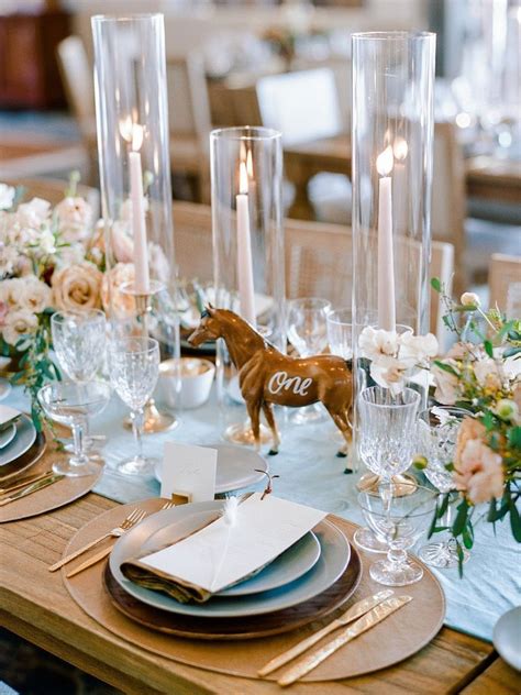 37 Unique Wedding Place Setting Ideas We Love