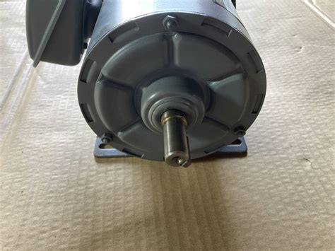 日立 モーター 0 4KW 4POLE 200V 動力 TFO K4P 全閉外扇型 1203 1220 電動工具 売買されたオークション情報