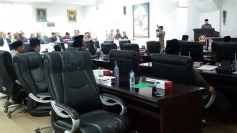 Wajah Baru Dan Lama Yang Diprediksi Mengisi DPRD Lampung Selatan