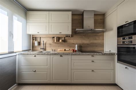 Cocinas Blancas Y Madera Santiago Interiores