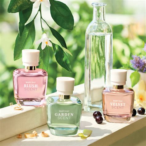 Mary Kay Velvet Scent Eau De Parfum Ml
