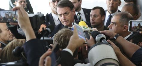 Bolsonaro Ironiza Dados De Ataques Que Praticou Contra Jornalistas