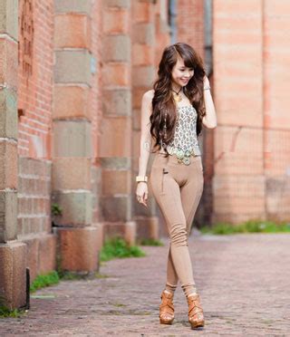 Hình nữ xinh có mu lớn bự 18 vl bựa nhất mu bự nhất Việt Nam