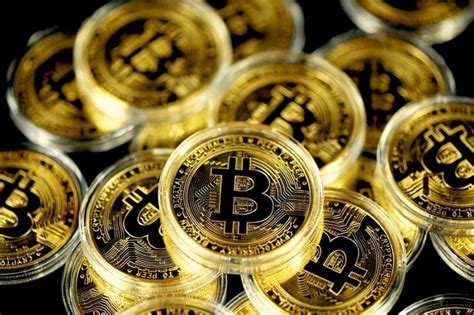 What Is The Difference Between Blockchain And Bitcoin