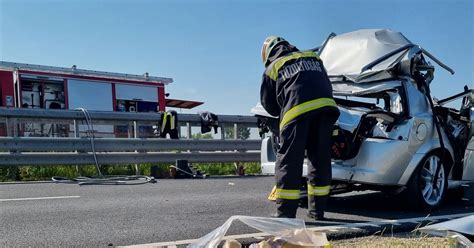 Tragiczny wypadek samochodowy polskiej rodziny na Węgrzech Jechała na