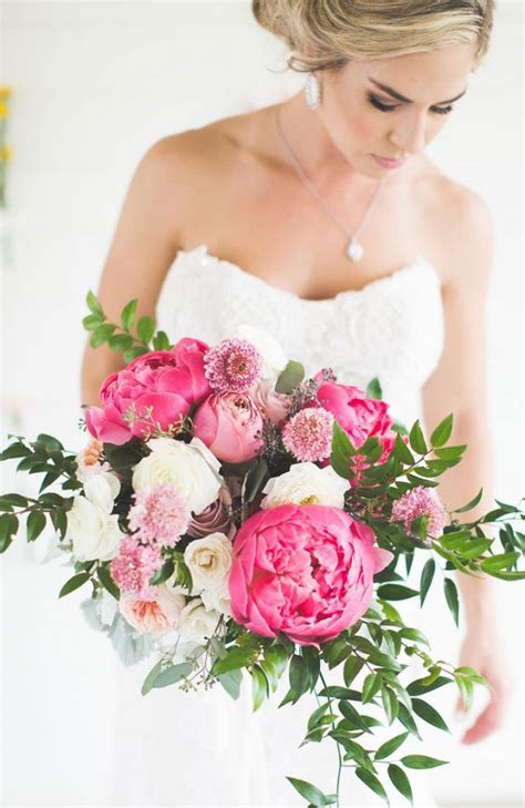 58 Jaw Droppingly Beautiful Bouquets For Summer Wedding To Obsess Over