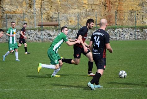 Hummel 4 Liga Piotr Jedlikowski z GKS Rudki piłkarzem kolejki