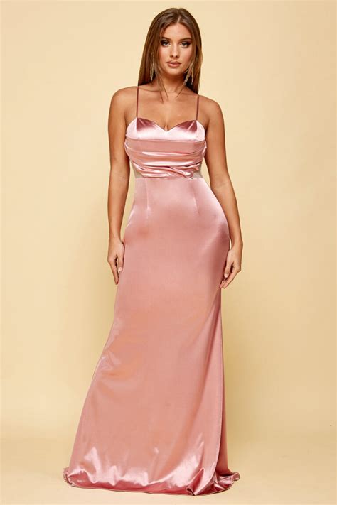 VESTIDO DE SATIN PALO DE ROSA Dédalo Boutique