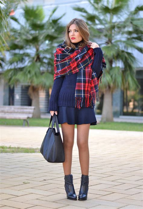 Top 6 Kiểu Khăn Len Nữ Đẹp Nhất Cách Phối Đồ Với Khăn Len Trung Tâm