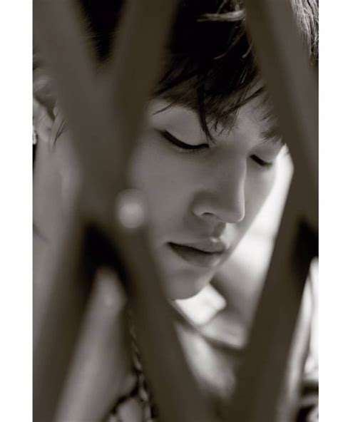 ปกพนโดย Sue Ruiz ใน Got7 ในป 2022 สามในอนาคต