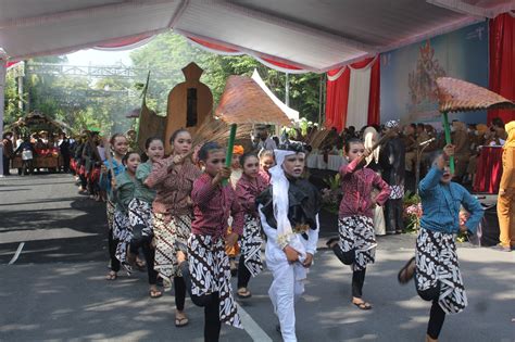 Meriahkan Hari Jadi Disbudpar Akan Gelar Pawai Pesona Budaya Bojonegoro