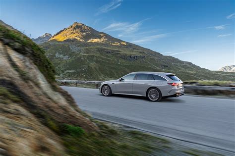 Performance Und Effizienz In Neuer Kombination Der Mercedes AMG E 53