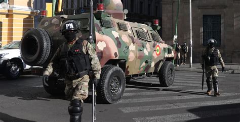 Militares Se Retiran De Sede Del Ejecutivo De Bolivia Tras Intento De