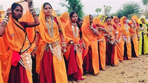 Adivasi New Shadi Dance
