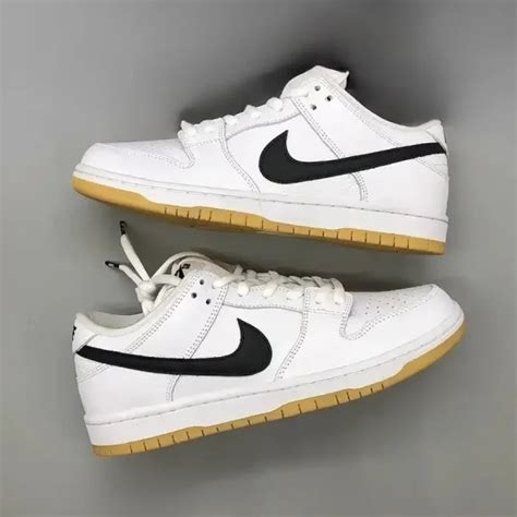 Nike Sb Dunk Low White Gum Cd Store On Hill