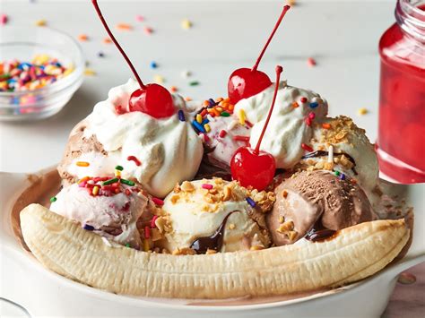 Banana Split Tarifi Tatl N N Renkli Ve Lezzetli Klasikleri Ege