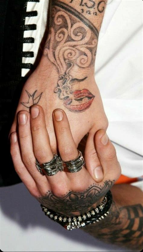 ZAYN MALIK Zayn Malik Tattoos Hand Tattoos Tattoos For Guys