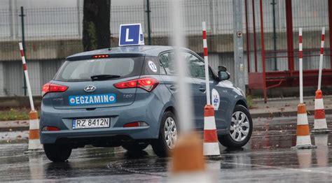 Jak wygląda egzamin praktyczny na Prawo Jazdy Szkoła Nauki Jazdy