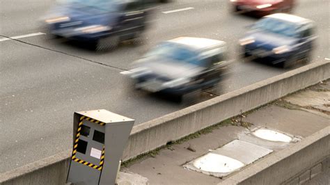 La DGT anuncia los 50 radares que más multan en España