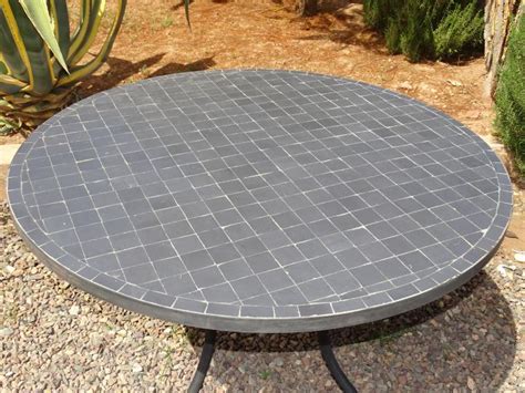 Table en Zellige Gris Un héritage marocain pour votre décoration