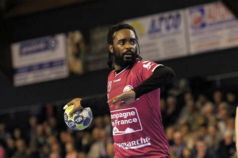 Handball La JS Cherbourg Se Rapproche Du Maintien En Proligue