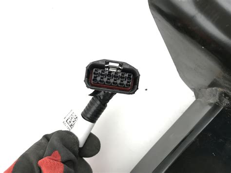 Hak Elektryczny Tesla Model A Oficjalne