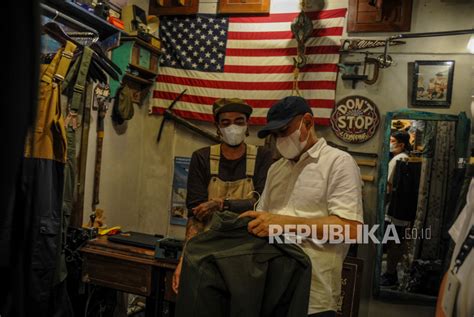 Pemerintah Targetkan 30 Juta UMKM Masuk Ekosistem Digital Republika