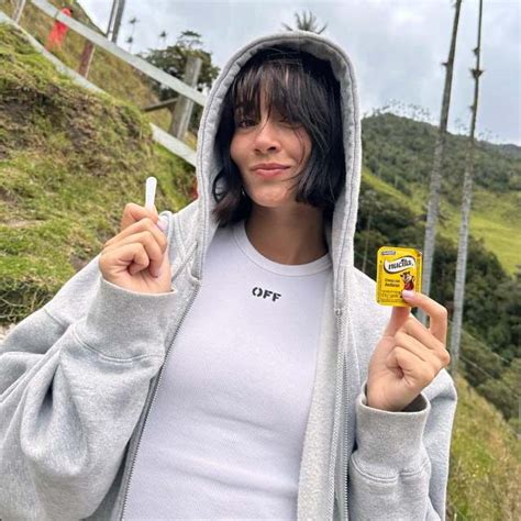 El topless colombiano de Aitana durante sus vacaciones con Yatra Café