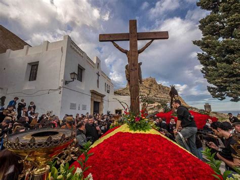 La Semana Santa de Alicante declarada como fiesta de Interés Turístico