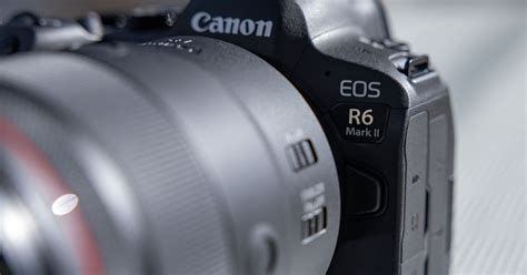 Canon Eos R Mirrorless Camera Review Sensible Upgrade For Beginners