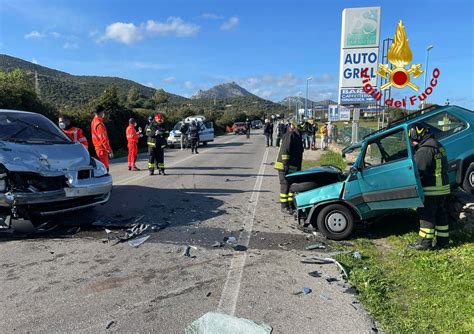 Sardegna Tragico Scontro Muoiono Due Persone Cagliari Vistanet