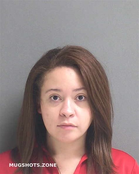 RUIZ SANTIAGO WILMARIE 11 08 2022 Volusia County Mugshots Zone