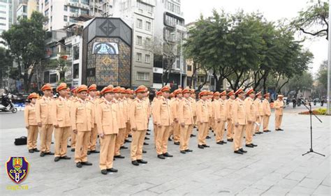 Sinh hoạt chính trị kỷ niệm 77 năm Ngày truyền thống lực lượng CSGT