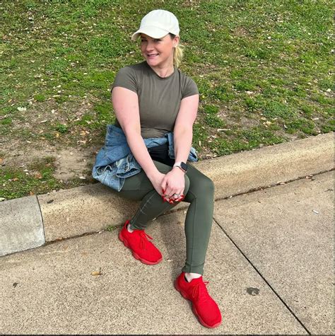 Lisey Sweet Sheher On Twitter Happy 420 Meet Me On The Grassy Knoll