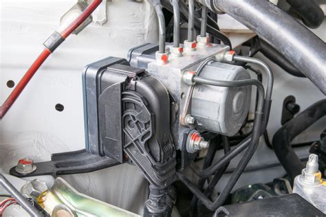 Capteur ABS rôle fonctionnement entretien et prix Courroie