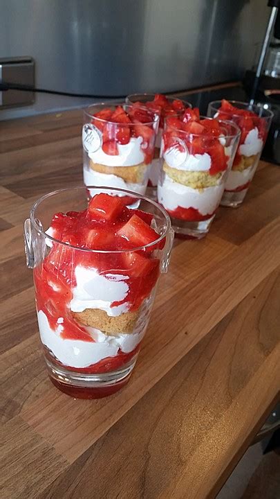 Erdbeer Käse Sahne Kuchen im Glas von Alii273 Chefkoch de