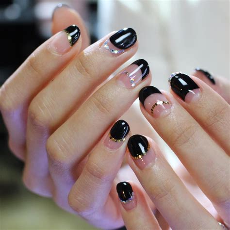 50 Stunning Minimalist Nail Art For Everyday Style Korean Nail Art
