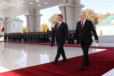 В Бишкеке начался официальный визит Путина в Киргизию