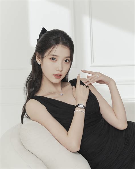 IU Image 328533 Asiachan KPOP Image Board