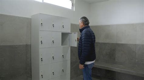 Construyen Moderno M Dulo De Ba Os Y Vestidores En El Campo Joaqu N