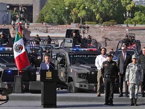 En Nuevo León entregan 57 nuevas patrulla y 7 unidades tácticas para