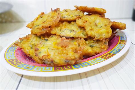 Resep Membuat Bakwan Jagung Yang Enak Dan Gurih Rinaresep