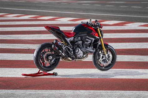 Nieuwe Ducati Monster SP Motorrijder