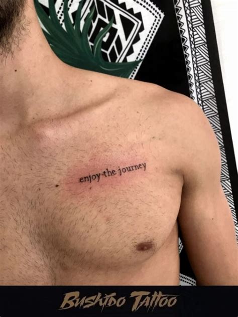 Tatuagem No Peito Masculina Dicas E Inspira Es Para N O Erra