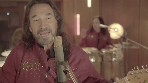 Marco Antonio Solís Enanitos Verdes Ft Cornetto Tu Carcel Guaracha
